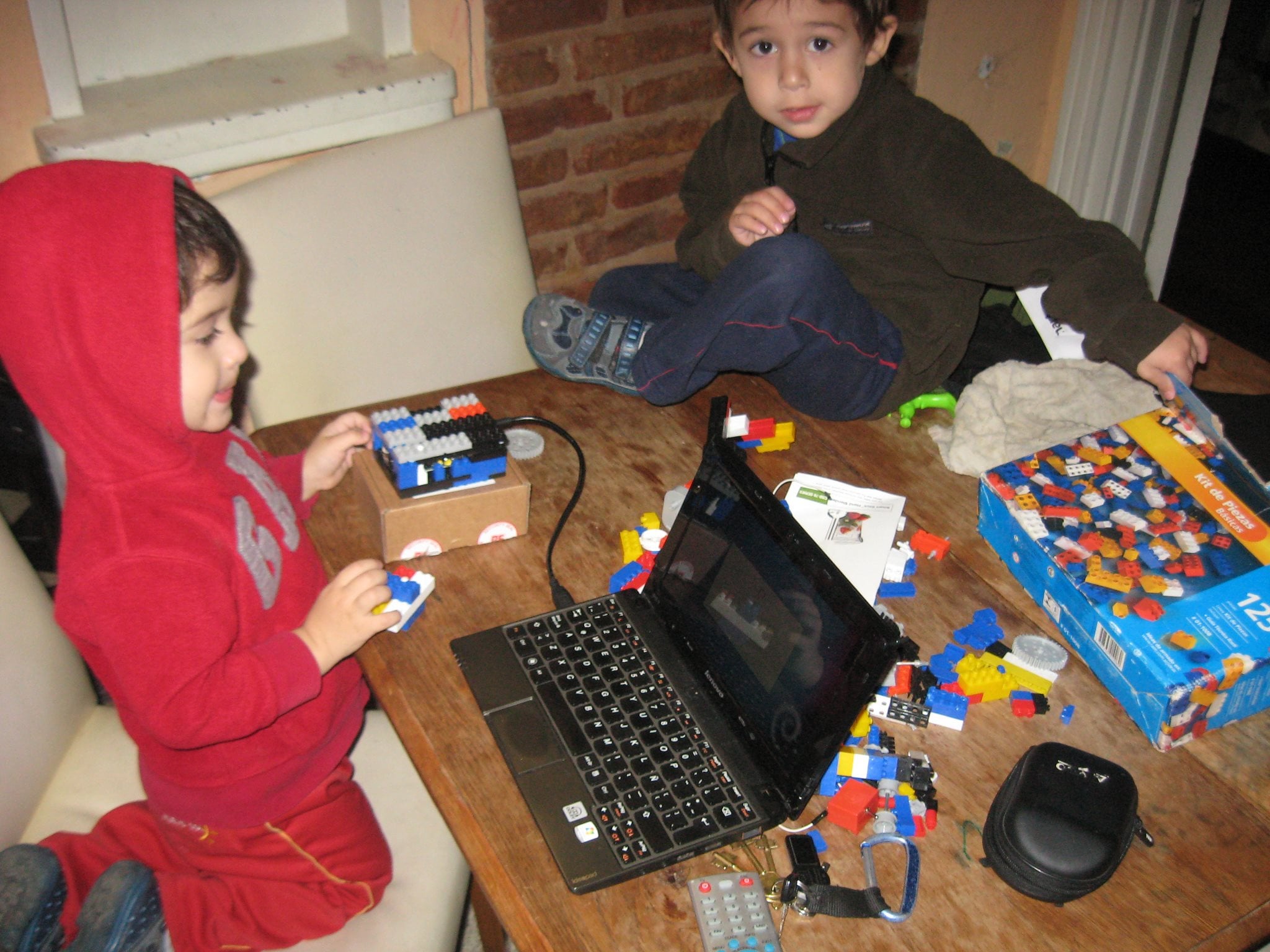 Kids and their Raspberry Pis - Raspberry Pi