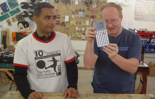 Ben Heck's DIY graphing calculator - Raspberry Pi