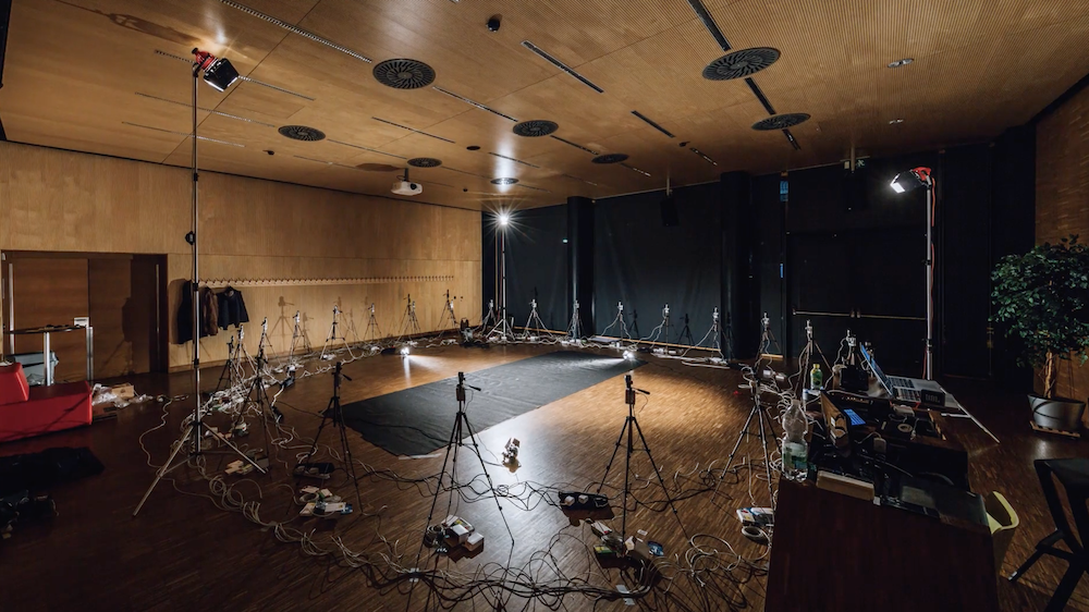 Holopainting with Raspberry Pi - Raspberry Pi