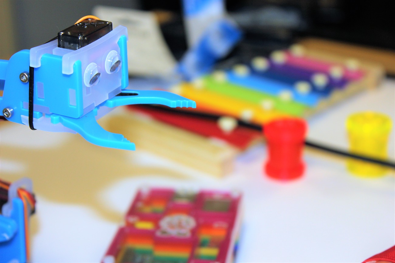 The MeArm Pi - Raspberry Pi