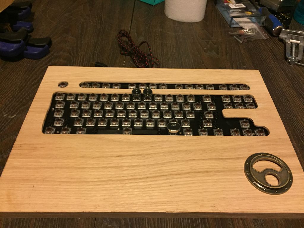 Steampunk laptop powered by Pi: OMG so fancy! - Raspberry Pi