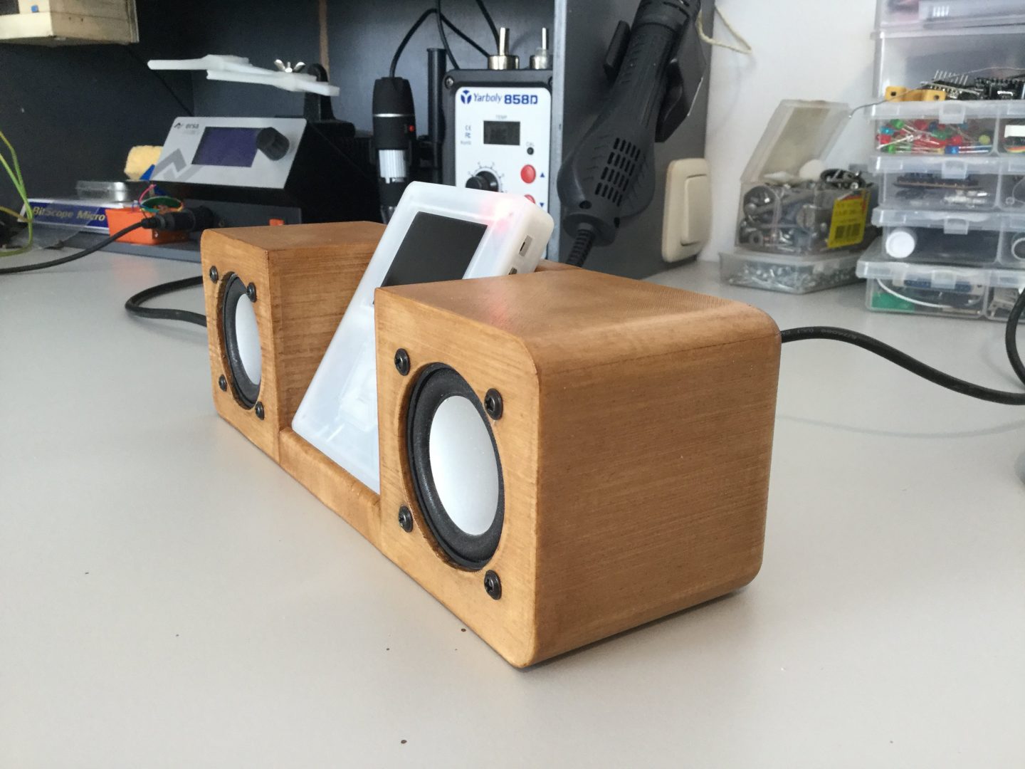 PiPod: the Raspberry Pi Zero portable music player - Raspberry Pi