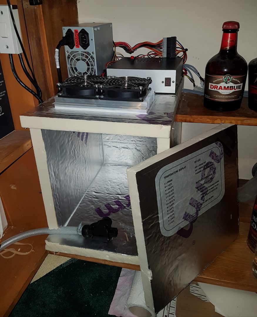 Beer Cooler or: a Raspberry Pi Zero W walks into a bar... - Raspberry Pi