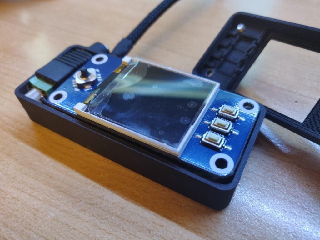 Rousseau-inspired Raspberry Pi Zero LED piano visualiser - Raspberry Pi