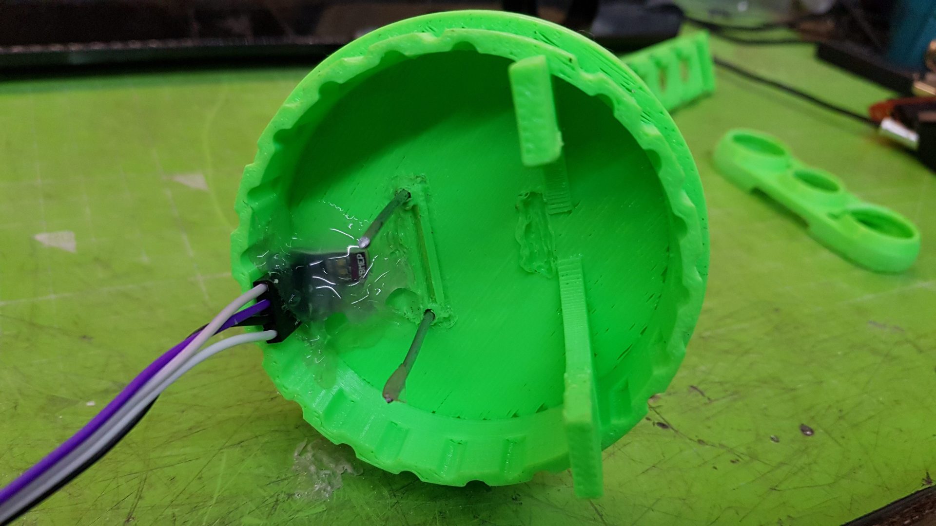 Raspberry Pi 3 baby monitor | Hackspace magazine #26 - Raspberry Pi