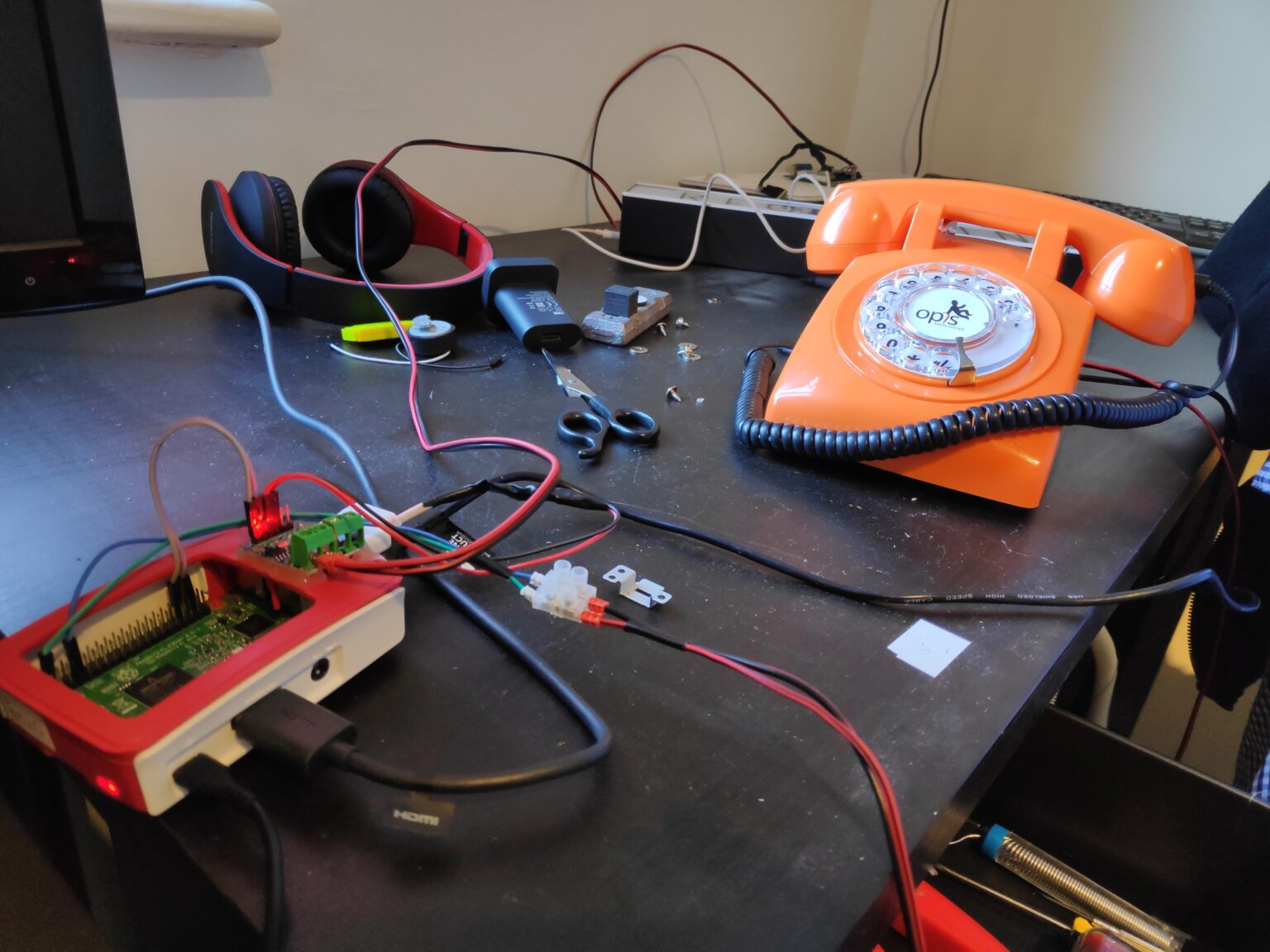 Bit Time Rotary Dial Phone project showcase — Raspberry Pi Official ...