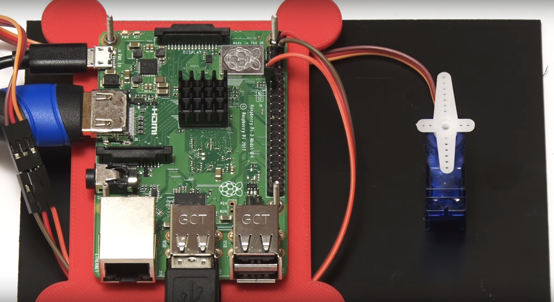 How to control multiple servo motors with Raspberry Pi - Raspberry Pi