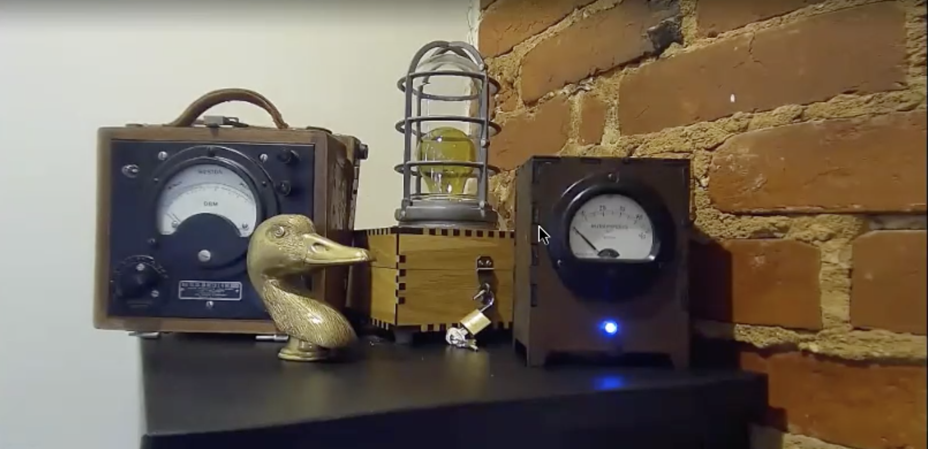 Steampunk 'Help is coming' Raspberry Pi alert system - Raspberry Pi