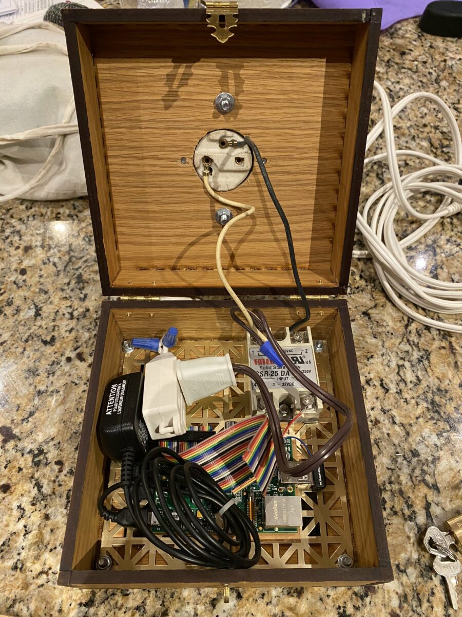 Steampunk 'Help is coming' Raspberry Pi alert system - Raspberry Pi