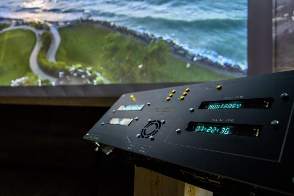 Global sunrise/sunset Raspberry Pi art installation - Raspberry Pi