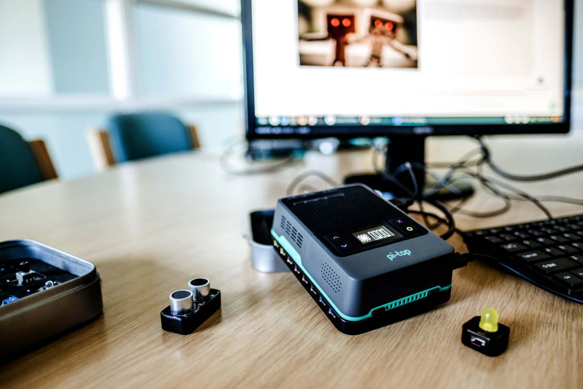 pi-top [4] DIY Edition — Raspberry Pi Official Magazine