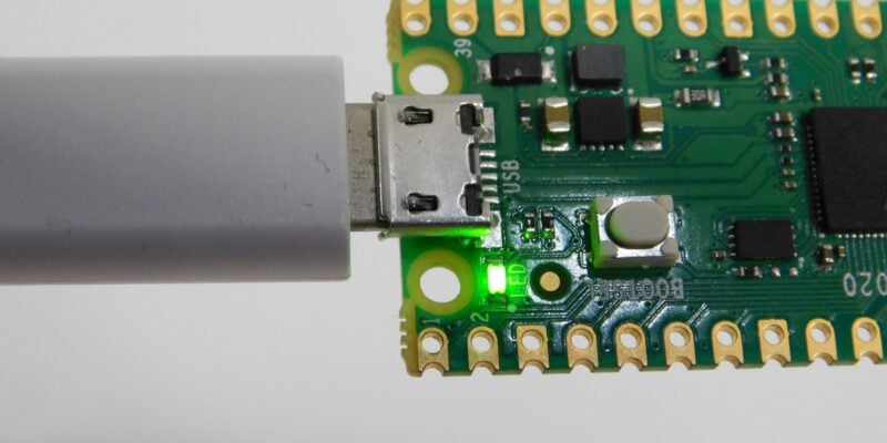 Flashing lights with MicroPython and Programmable I/O part 2 ...