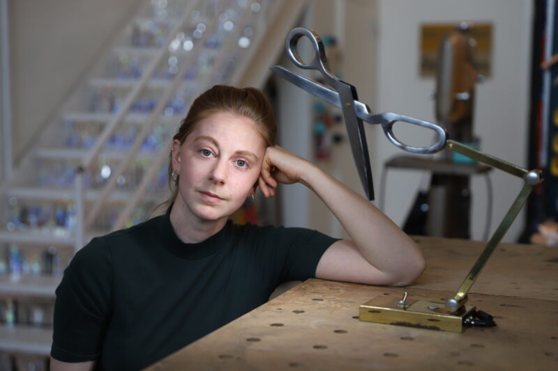 Meet Simone Giertz: Inventor, robotics enthusiast, and YouTuber ...