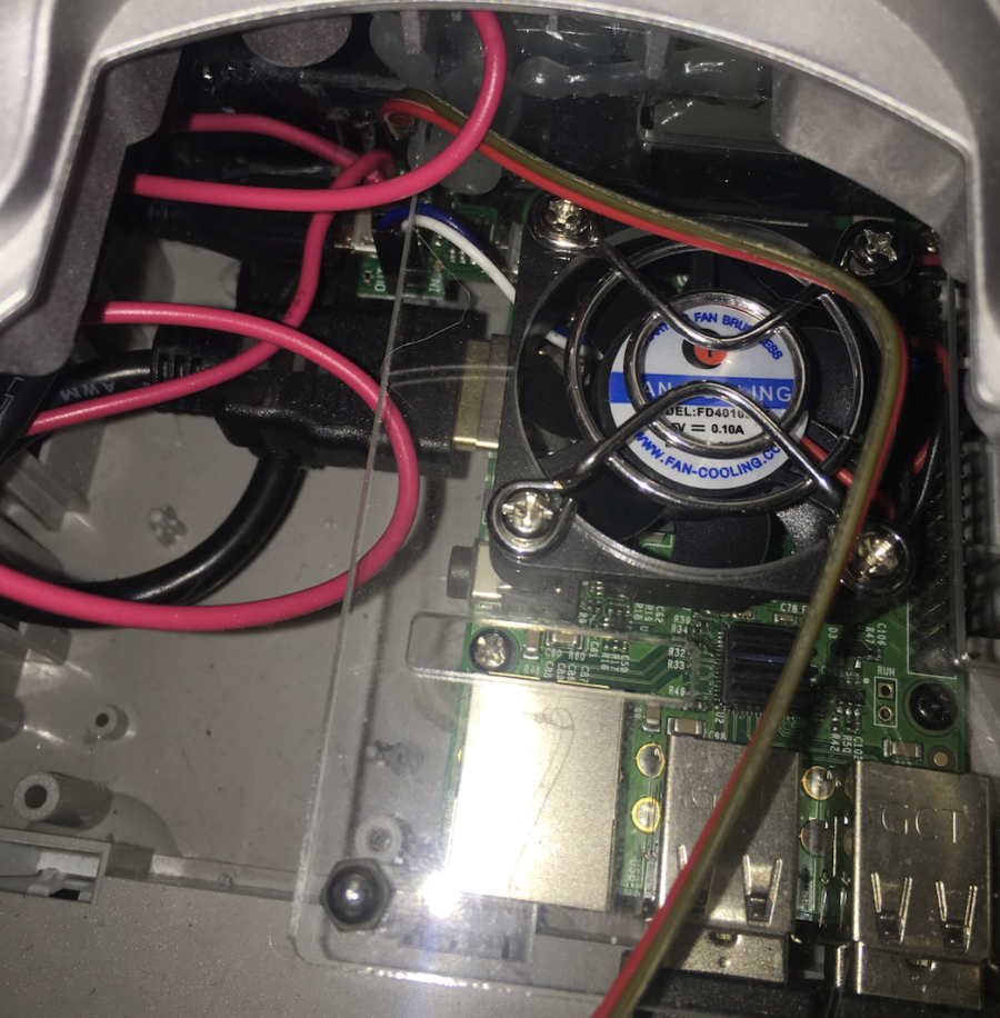 Raspberry Pi R2D2 console (plus tons of other Star Wars projects) - Raspberry Pi