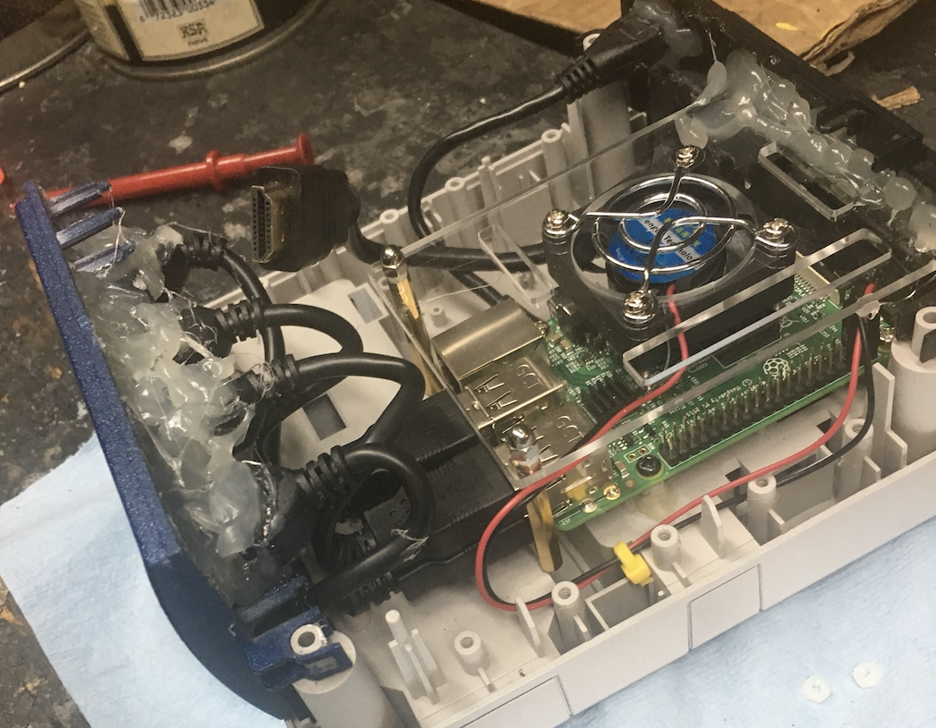 Raspberry Pi R2D2 console (plus tons of other Star Wars projects) - Raspberry Pi