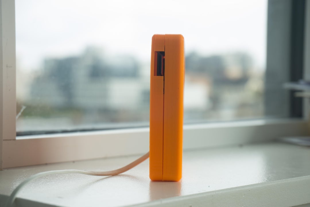 Raspberry Pi 'WeatherClock' shows you the hour's forecast - Raspberry Pi