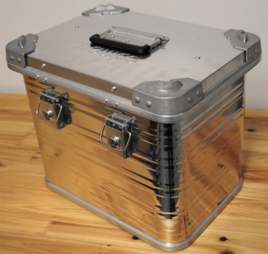 Mega six-screen cyberdeck - Raspberry Pi