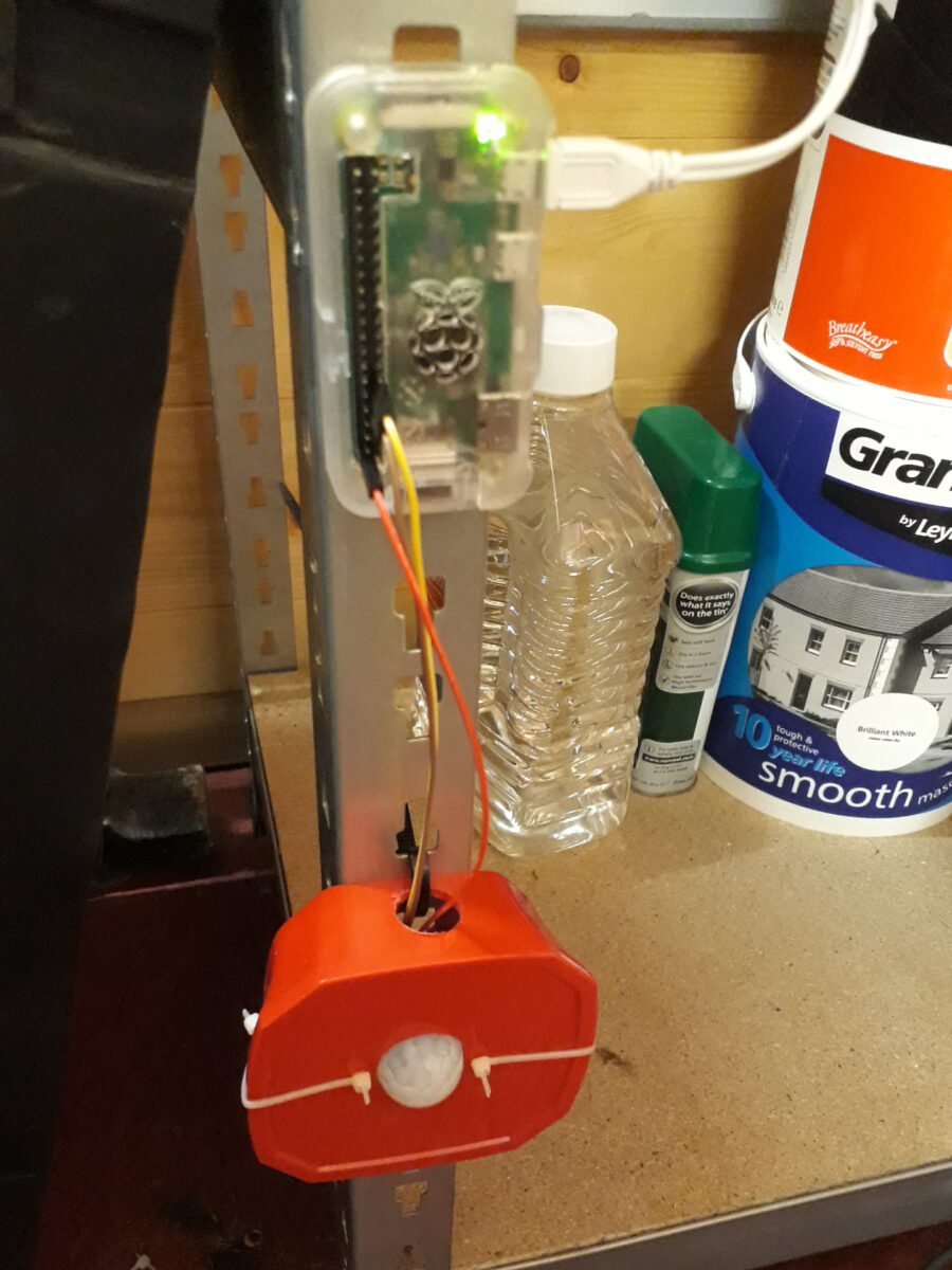 Humane mouse trap | The MagPi #108 - Raspberry Pi