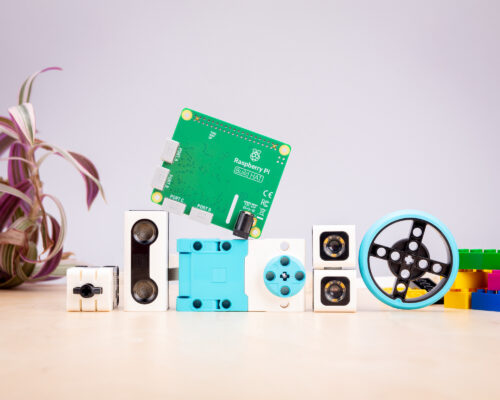 Meet the Raspberry Pi Build HAT: create with Raspberry Pi and LEGO ...