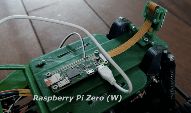 This remote-controlled car drives itself - Raspberry Pi