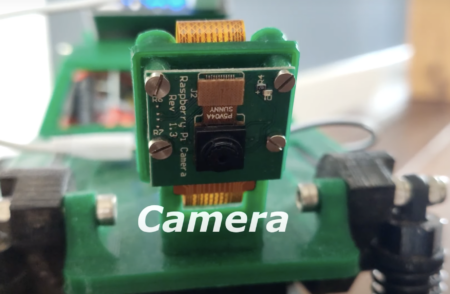 This remote-controlled car drives itself - Raspberry Pi