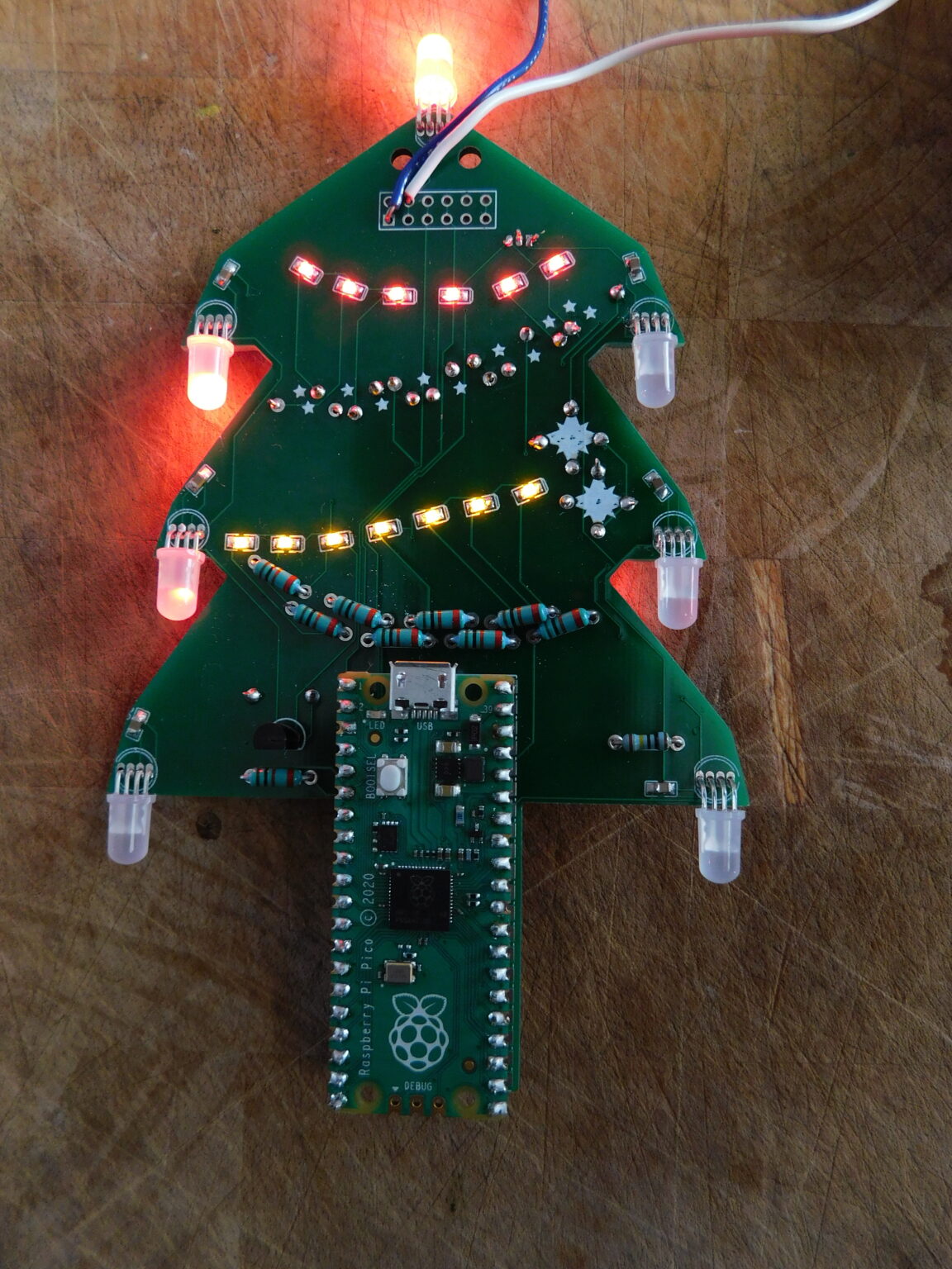 Christmas project: Festive PCBs with HackSpace - Raspberry Pi
