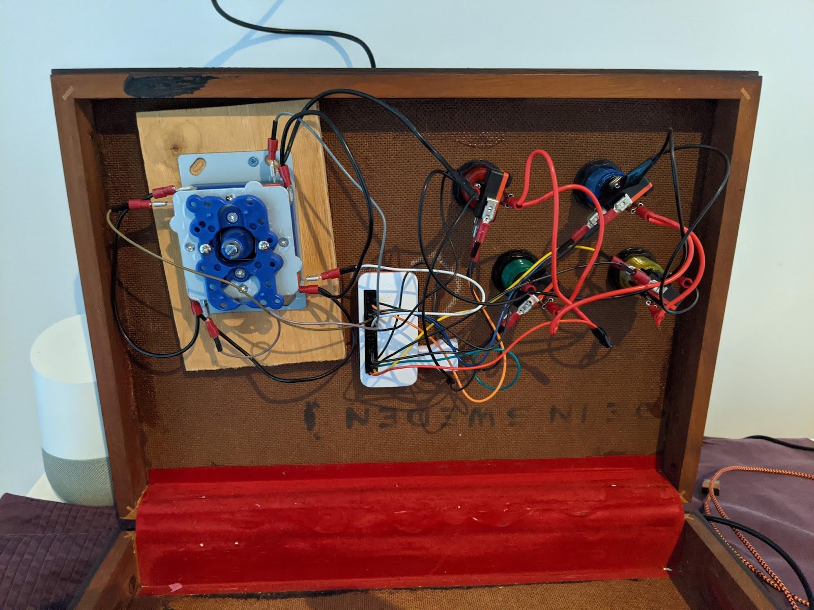 Australian students built an arcade to play their own games on ...