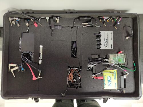 Portable studio makes and plays music on Raspberry Pi 3 - Raspberry Pi