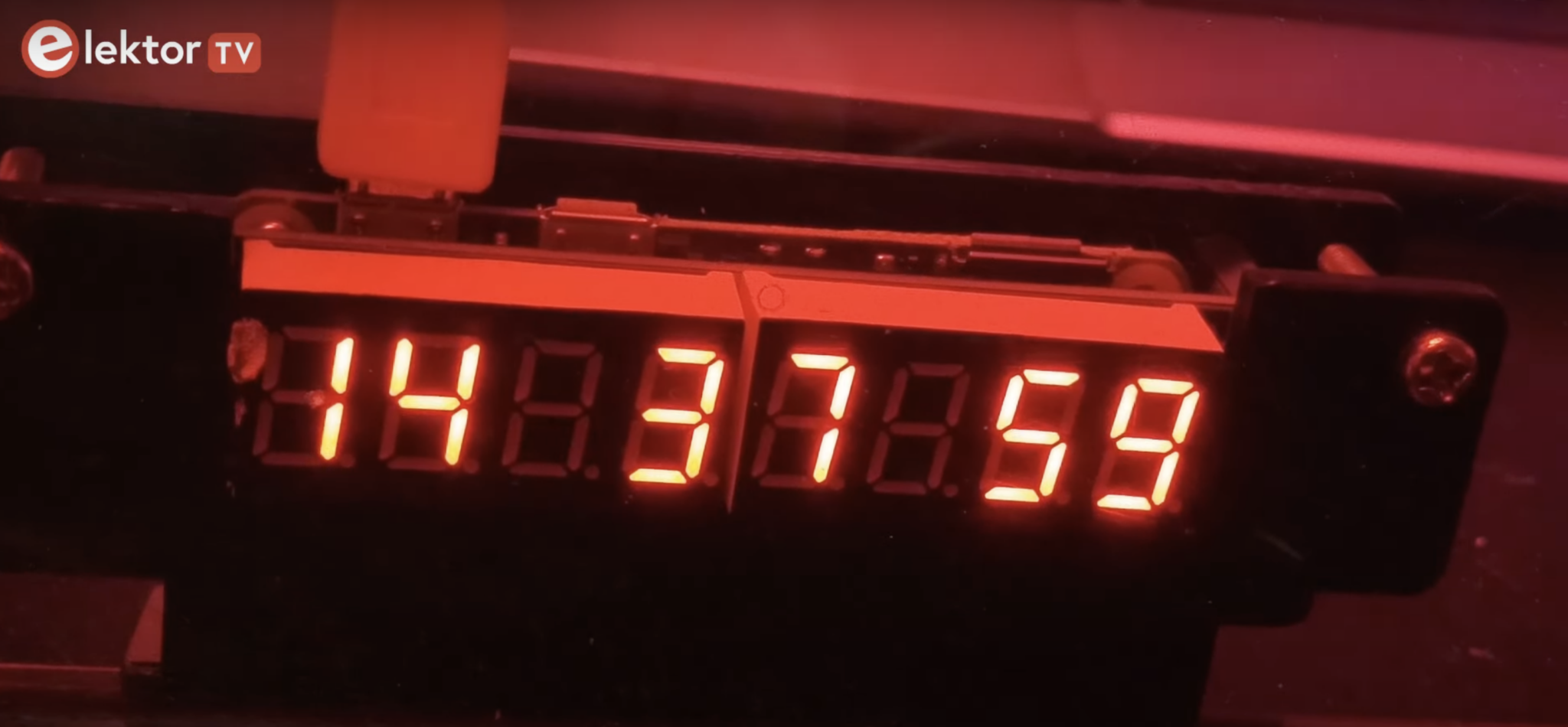 Count YouTube subscribers with Raspberry Pi Zero - Raspberry Pi