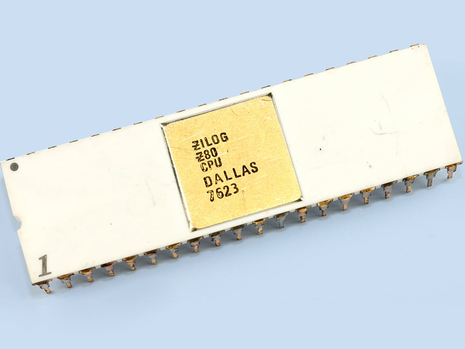 Intel's revolutionary 8086 chip | Custom PC #228 - Raspberry Pi