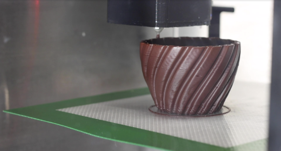 Meet Ellie Weinstein: 3D chocolate printer - Raspberry Pi