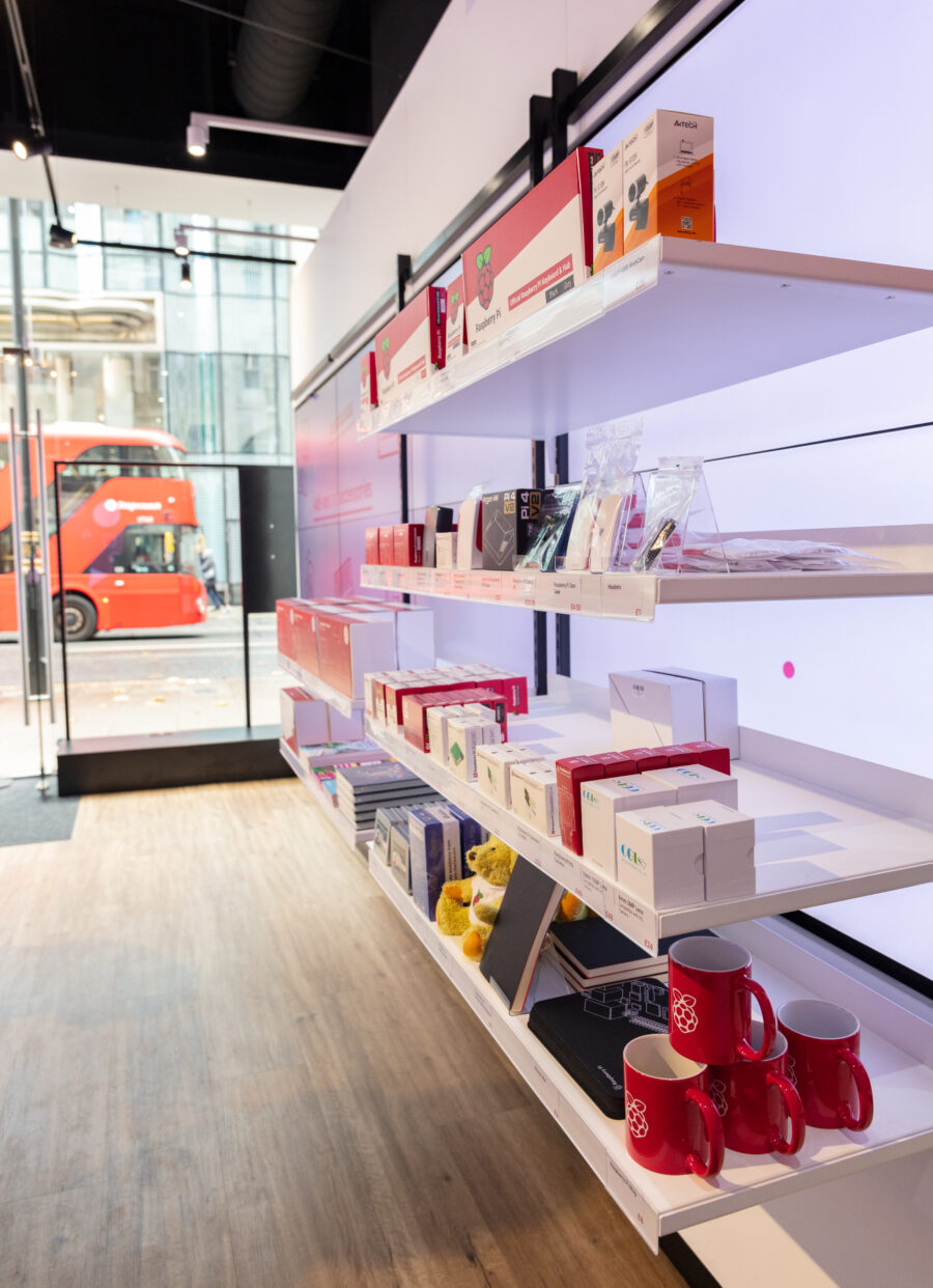 The Raspberry Pi Store pops up for the last time this year in London ...