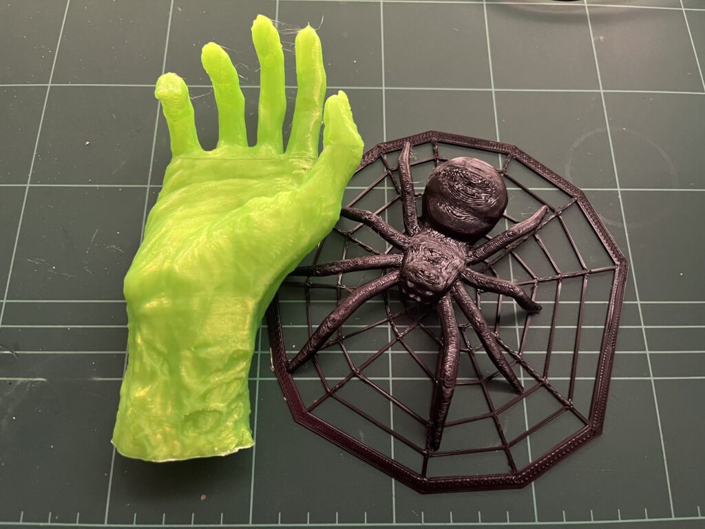Simple 3D-printed Halloween decorations - Raspberry Pi