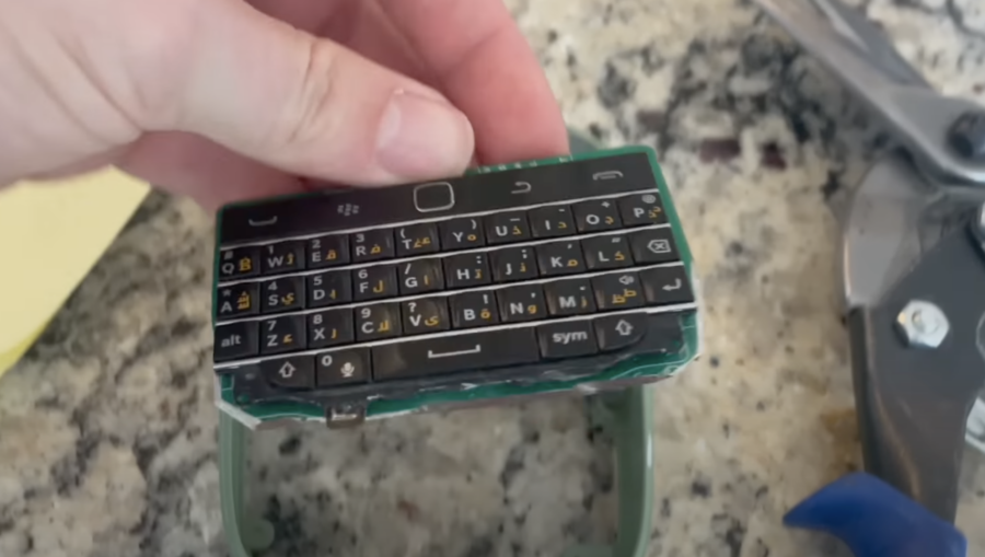 Smallest PC achieves biggest cute factor - Raspberry Pi