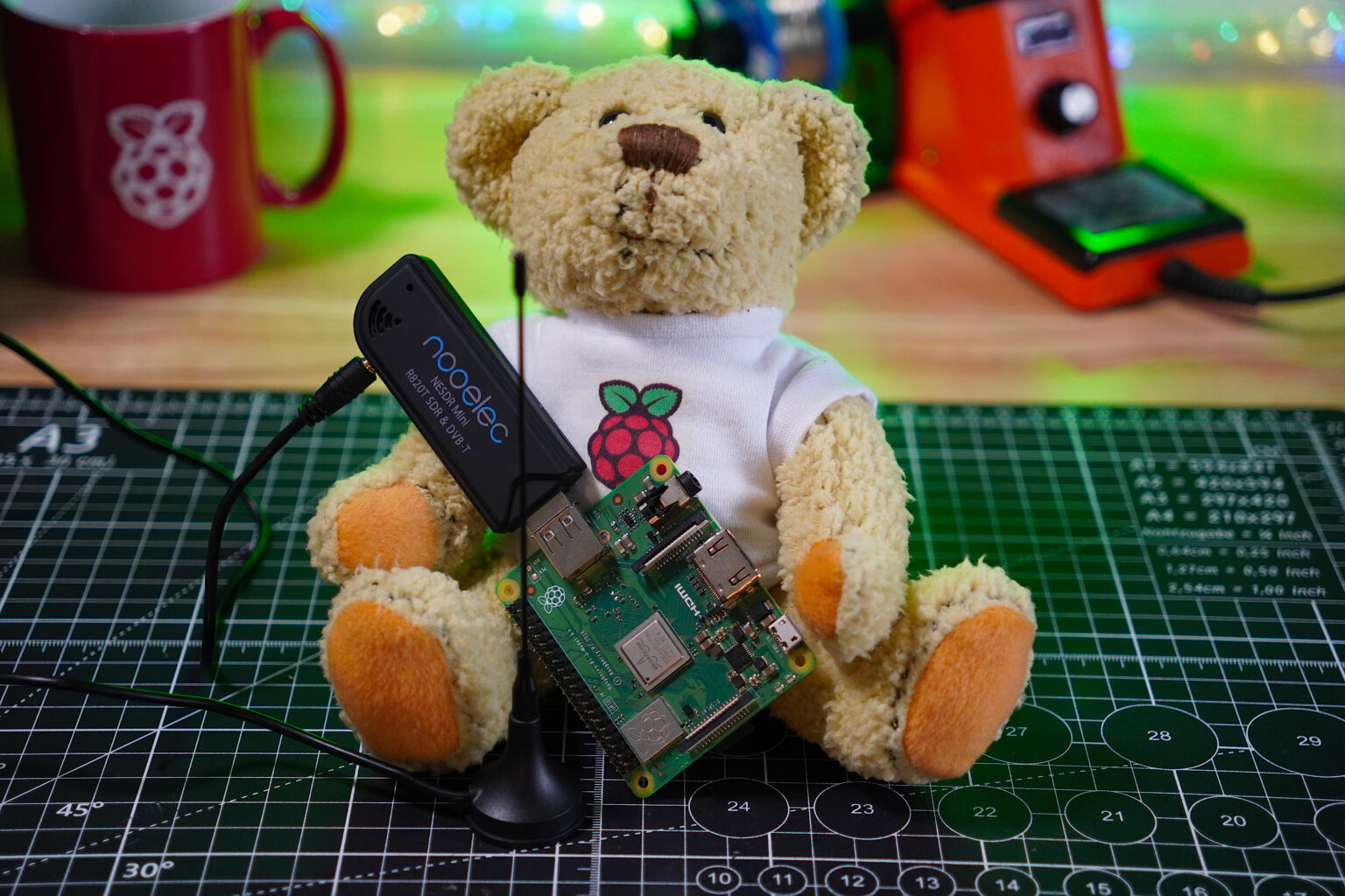 Build Your Own Raspberry Pi Flight Tracker Raspberry Pi