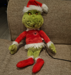 Missile-firing classroom Grinch - Raspberry Pi