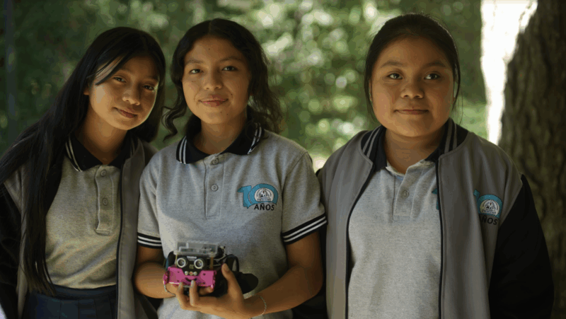 Transforming Guatemala's STEM education with the 1bot initiative ...