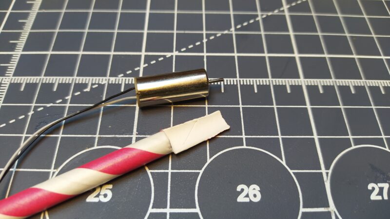 Supercapacitor free flight planes | HackSpace #65 - Raspberry Pi