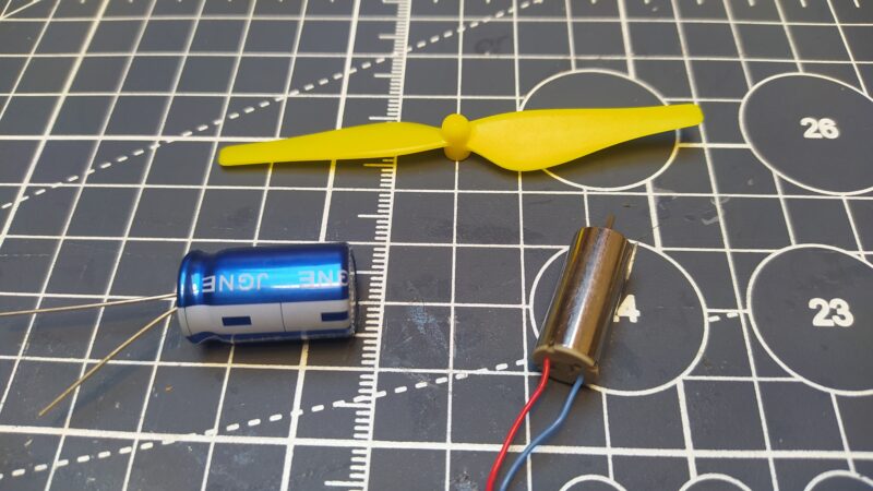 Supercapacitor free flight planes | HackSpace #65 - Raspberry Pi