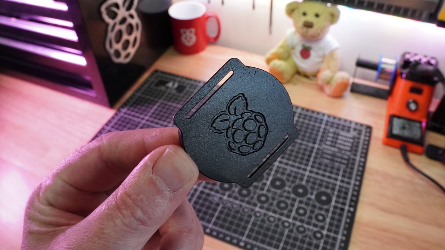 How to build your own Raspberry Pi watch - Raspberry Pi