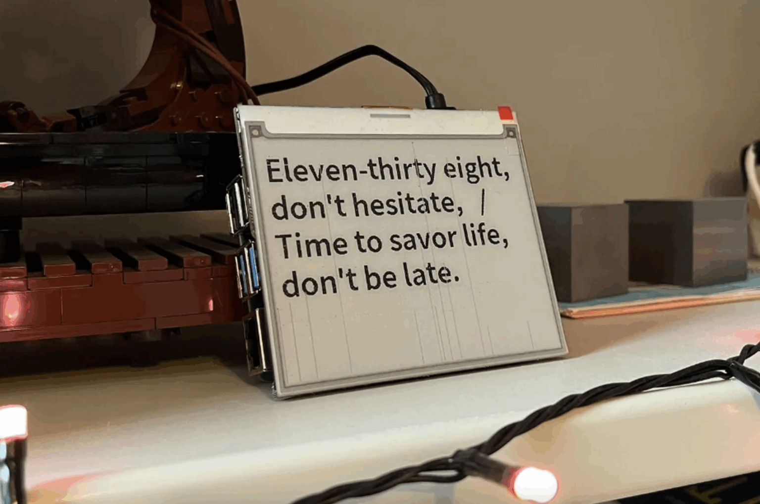 ChatGPT writes poems to tell the time - Raspberry Pi