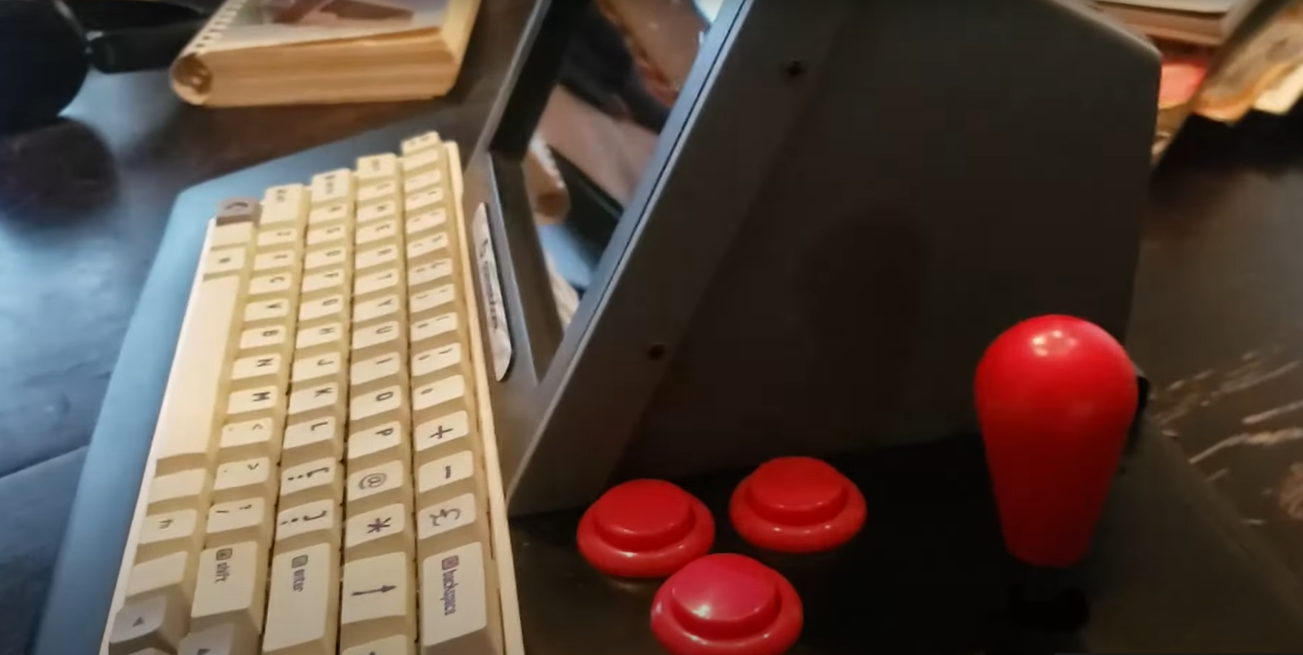 Portable Commodore gaming station - Raspberry Pi