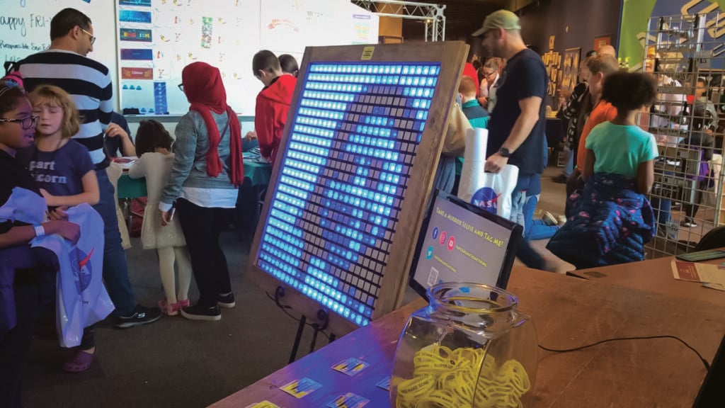 10 amazing lighting projects - Raspberry Pi