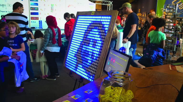 10 amazing lighting projects - Raspberry Pi