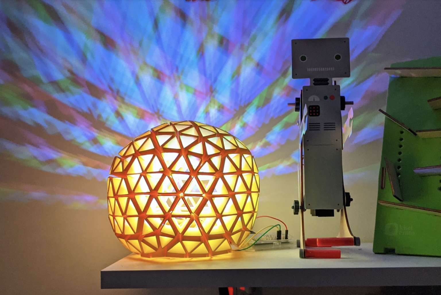 10 amazing lighting projects - Raspberry Pi