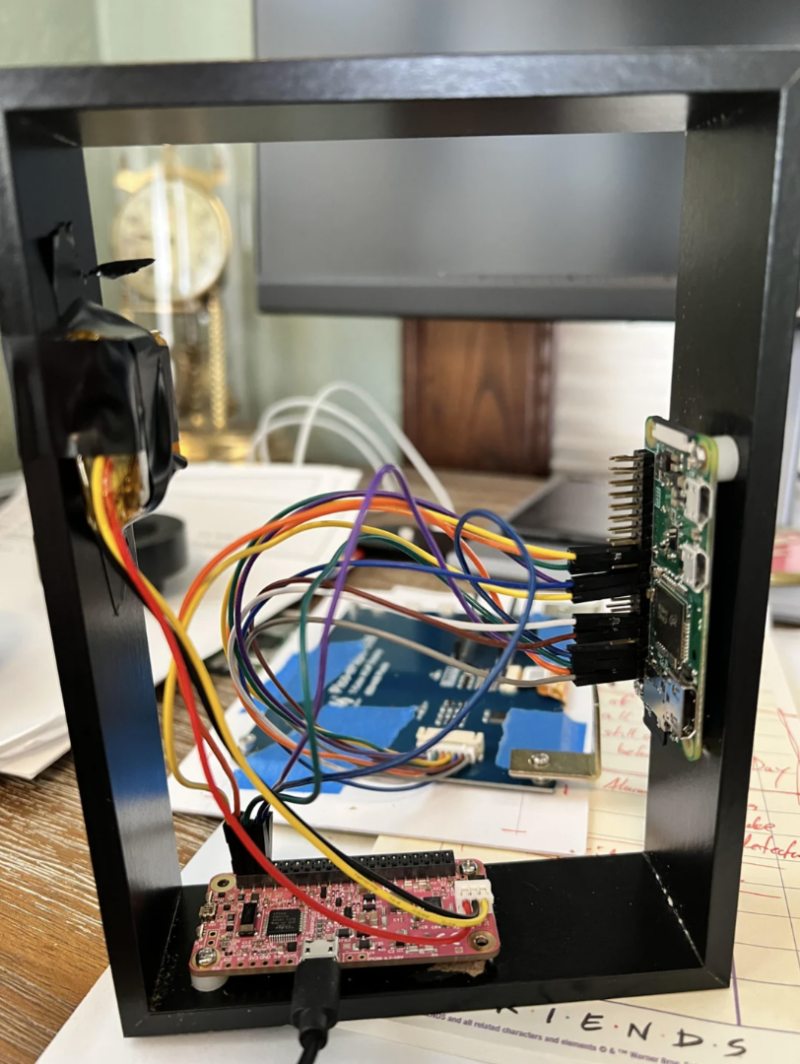 Moon-Pi: an e-paper lunar cycle display - Raspberry Pi