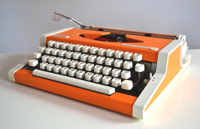 Most Unusual Sentence Extractor | HackSpace #70 - Raspberry Pi