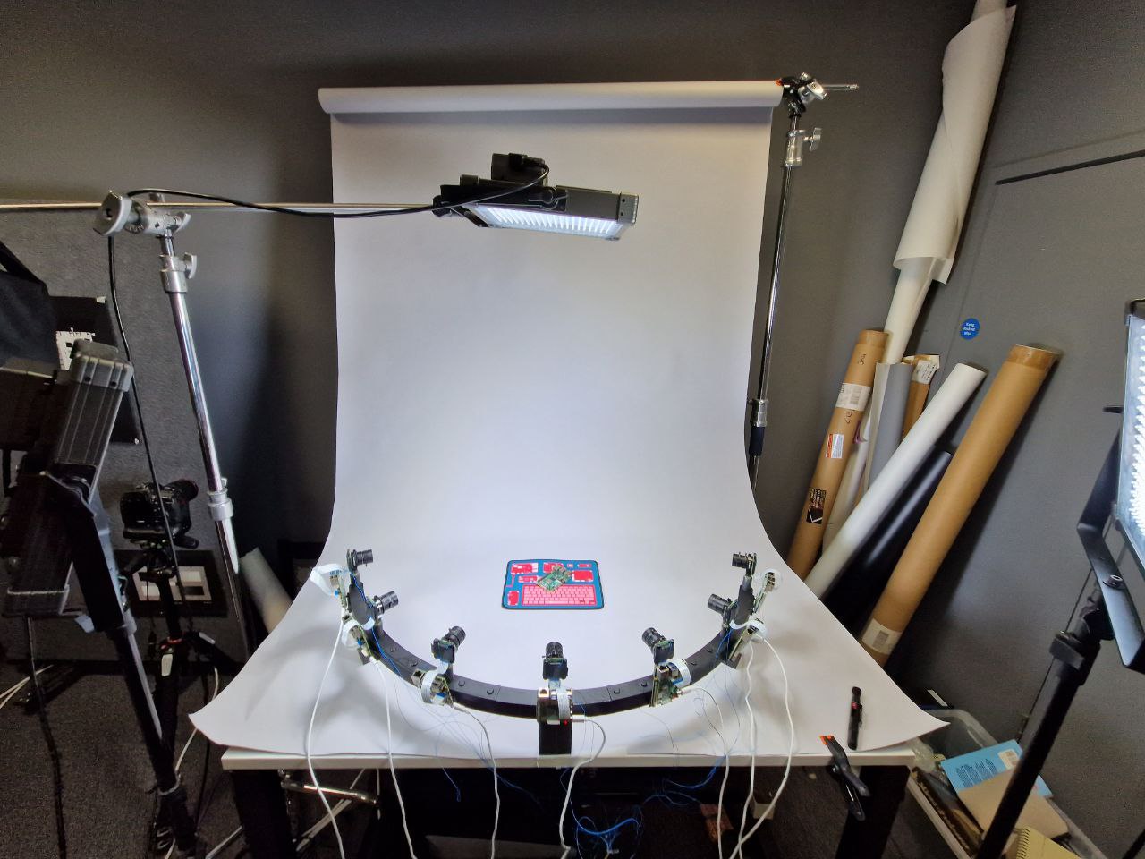 Recreating bullet time with a Raspberry Pi Camera rig - Raspberry Pi