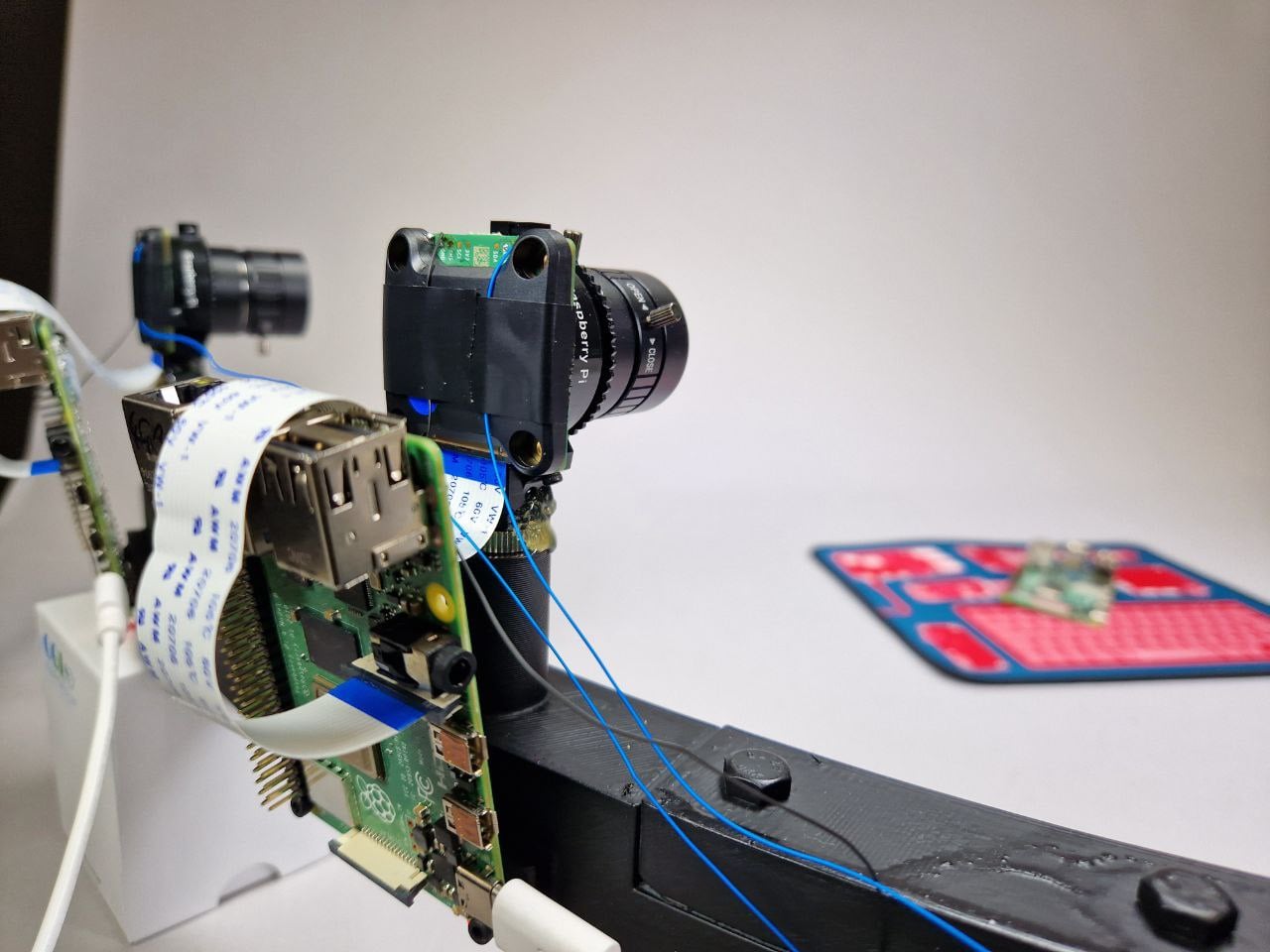 Recreating bullet time with a Raspberry Pi Camera rig - Raspberry Pi