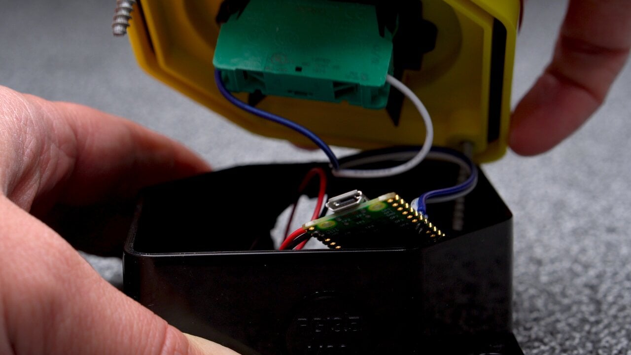 Bullet time wedding photo booth - Raspberry Pi